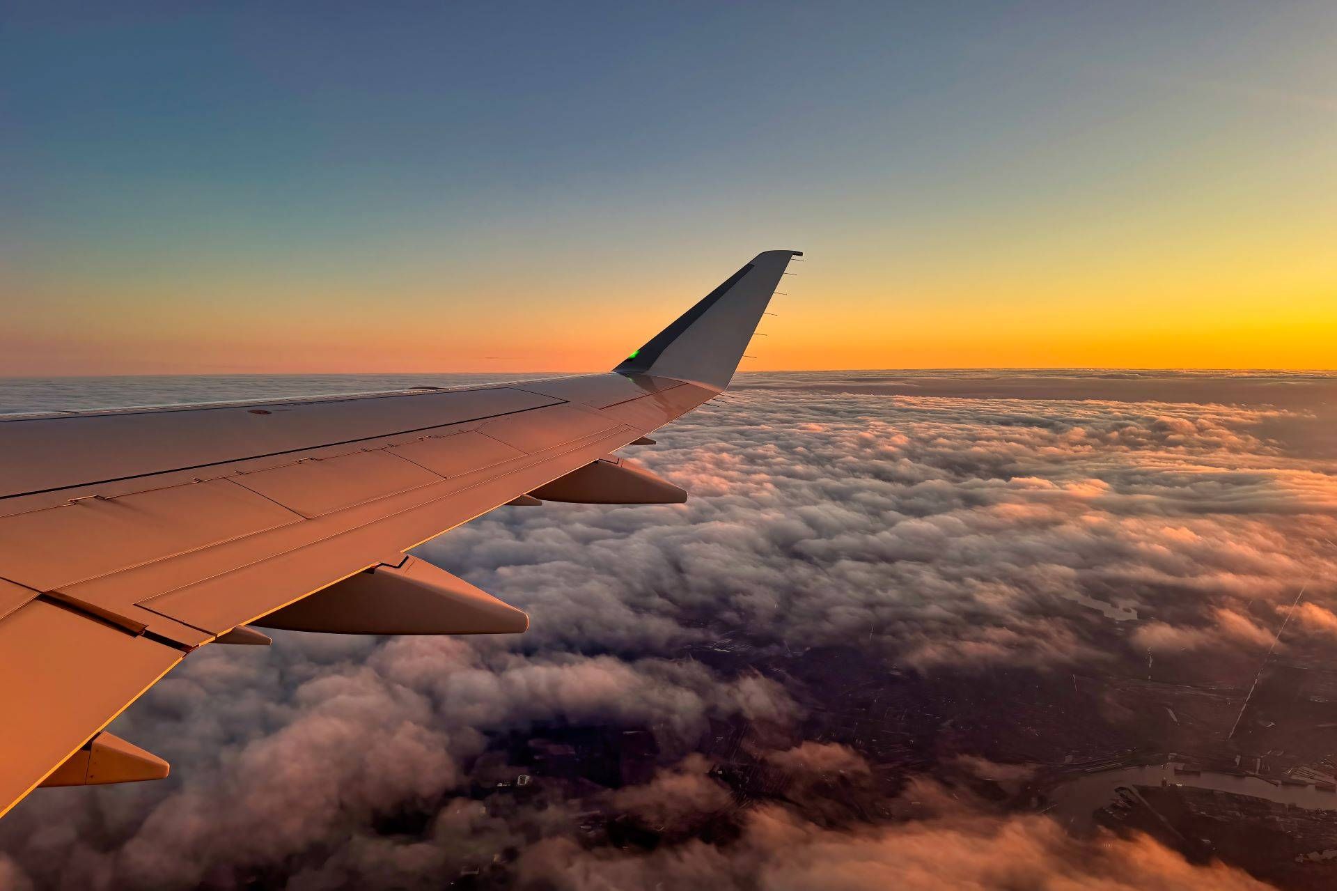 Clearing the air: new Met Office service to cut aviation disruption ...