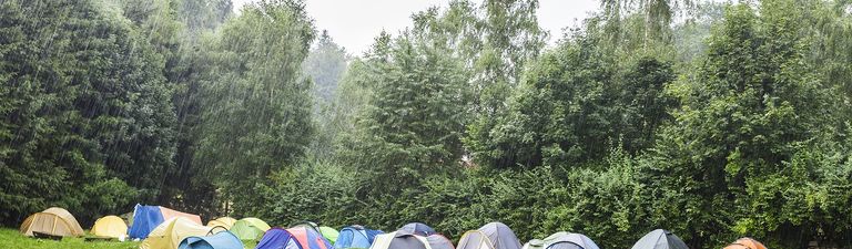 Met Office weather: Your guide to camping at this weekend's festivals ...