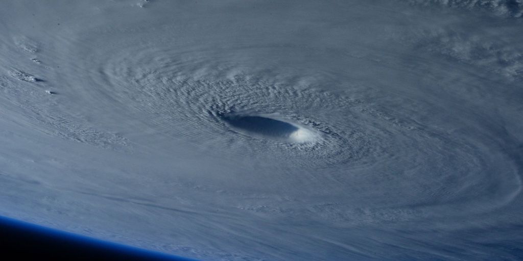 Met Office Deep Dive: Hurricane Melissa and the UK weather outlook ...