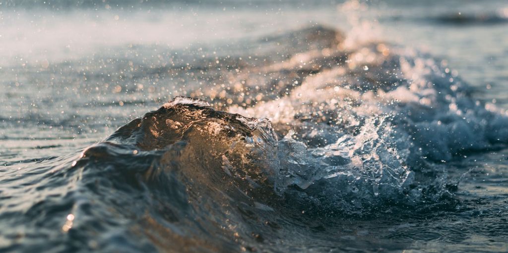 Understanding rip currents - Met Office