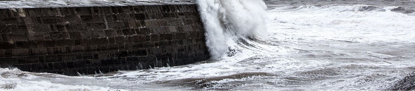 Stay safe in a storm - Met Office