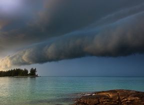Warnings issued ahead of thunder risk - Met Office