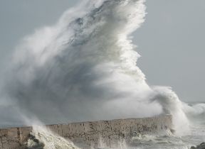 Recent trends and future projections of UK storm activity - Met Office